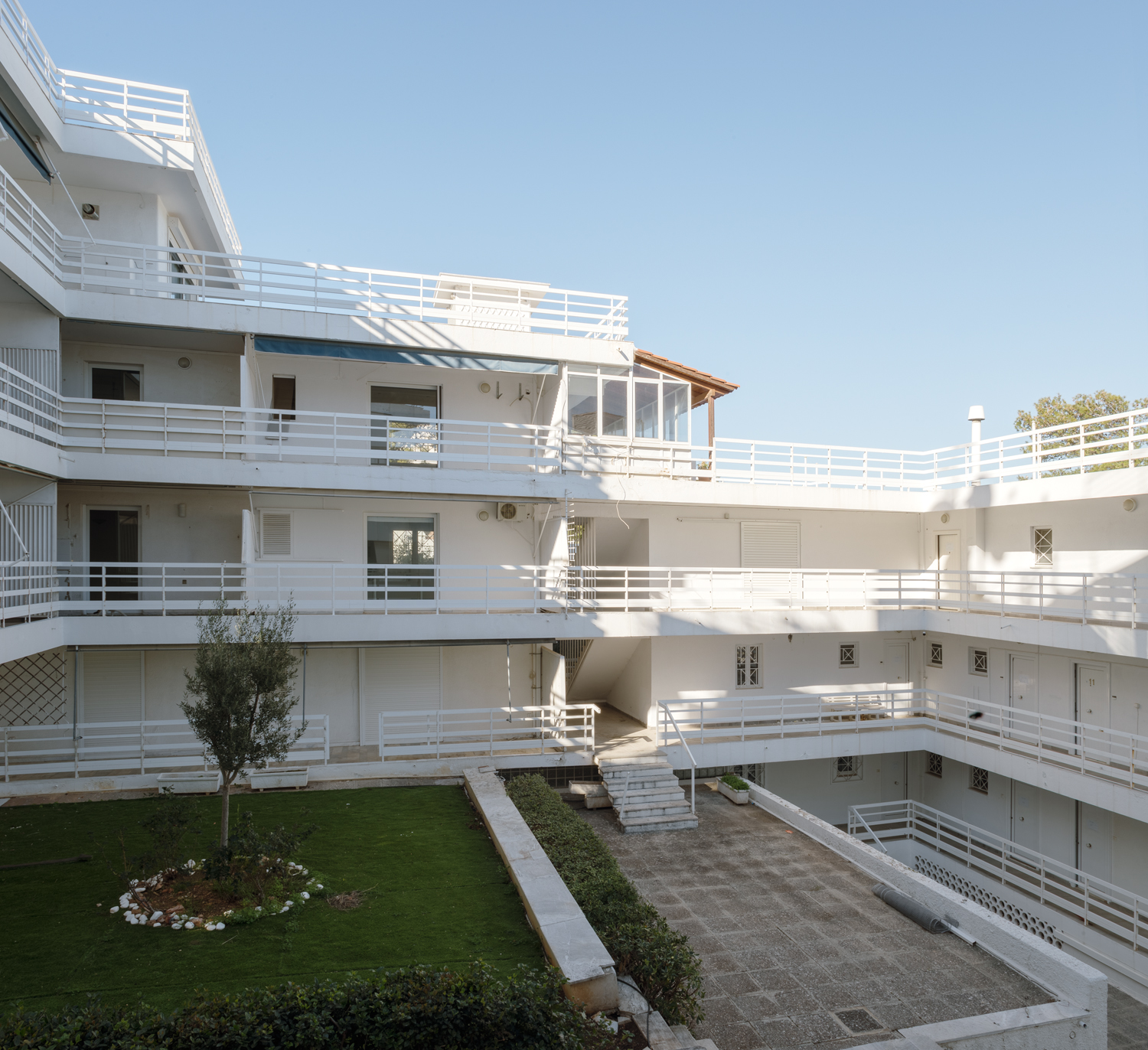 STONE PINE Dekelias, Vouliagmeni - Shela Spaces